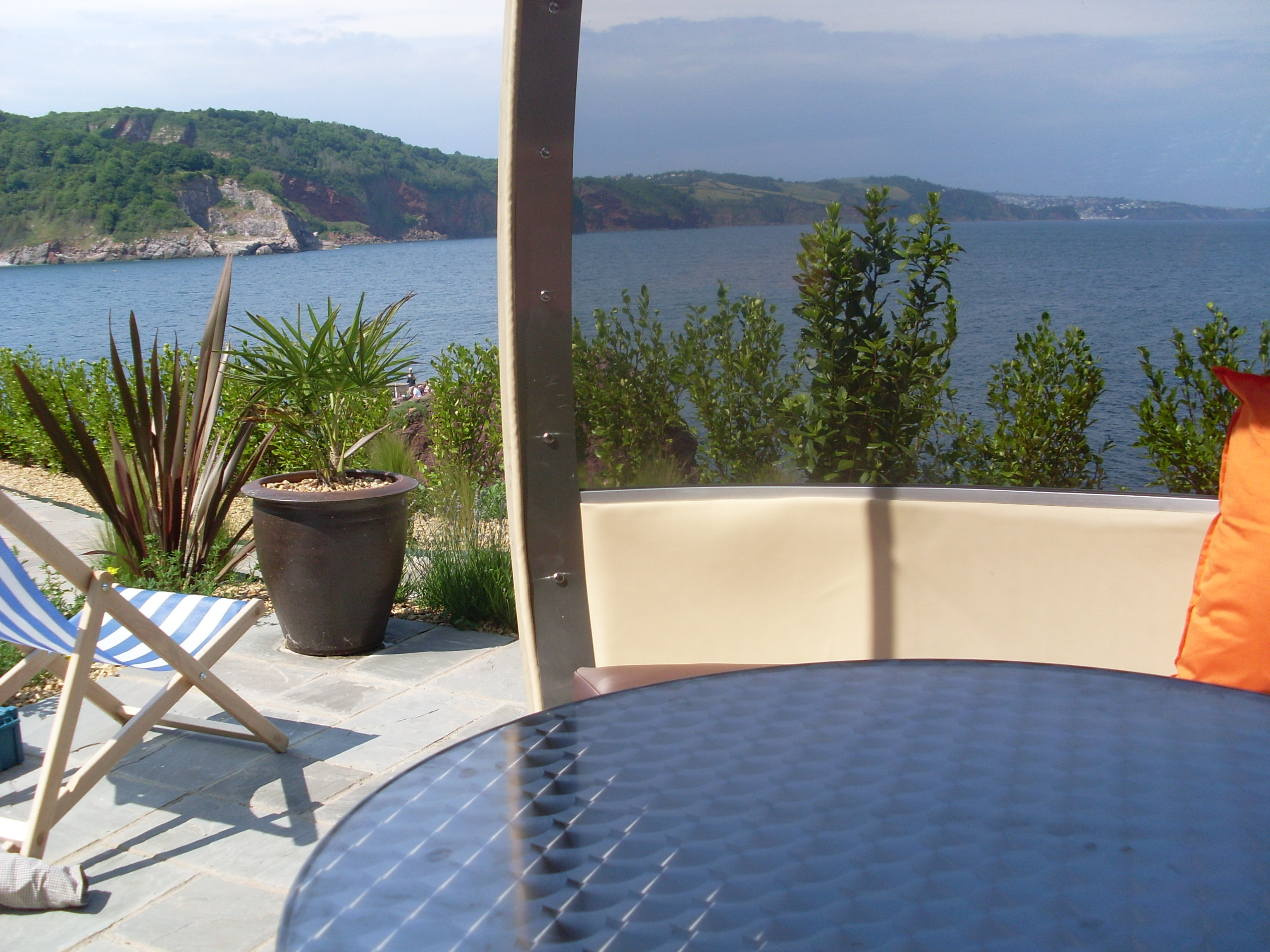 Ornate Garden Pods, Summerhouses, 360° panoramic views