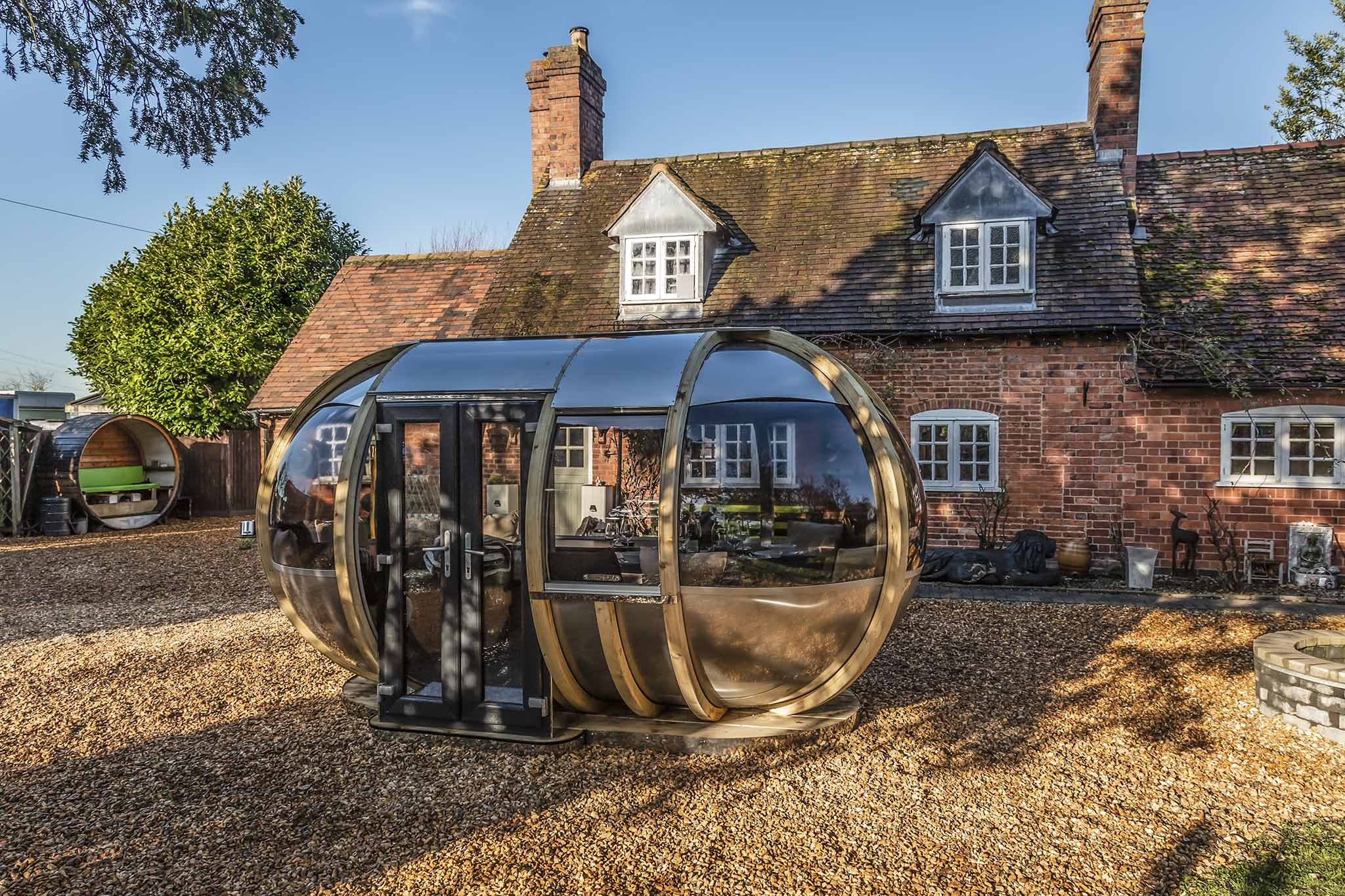 Rotating Pod Off Set Ovalhouse Outdoor Garden Pod