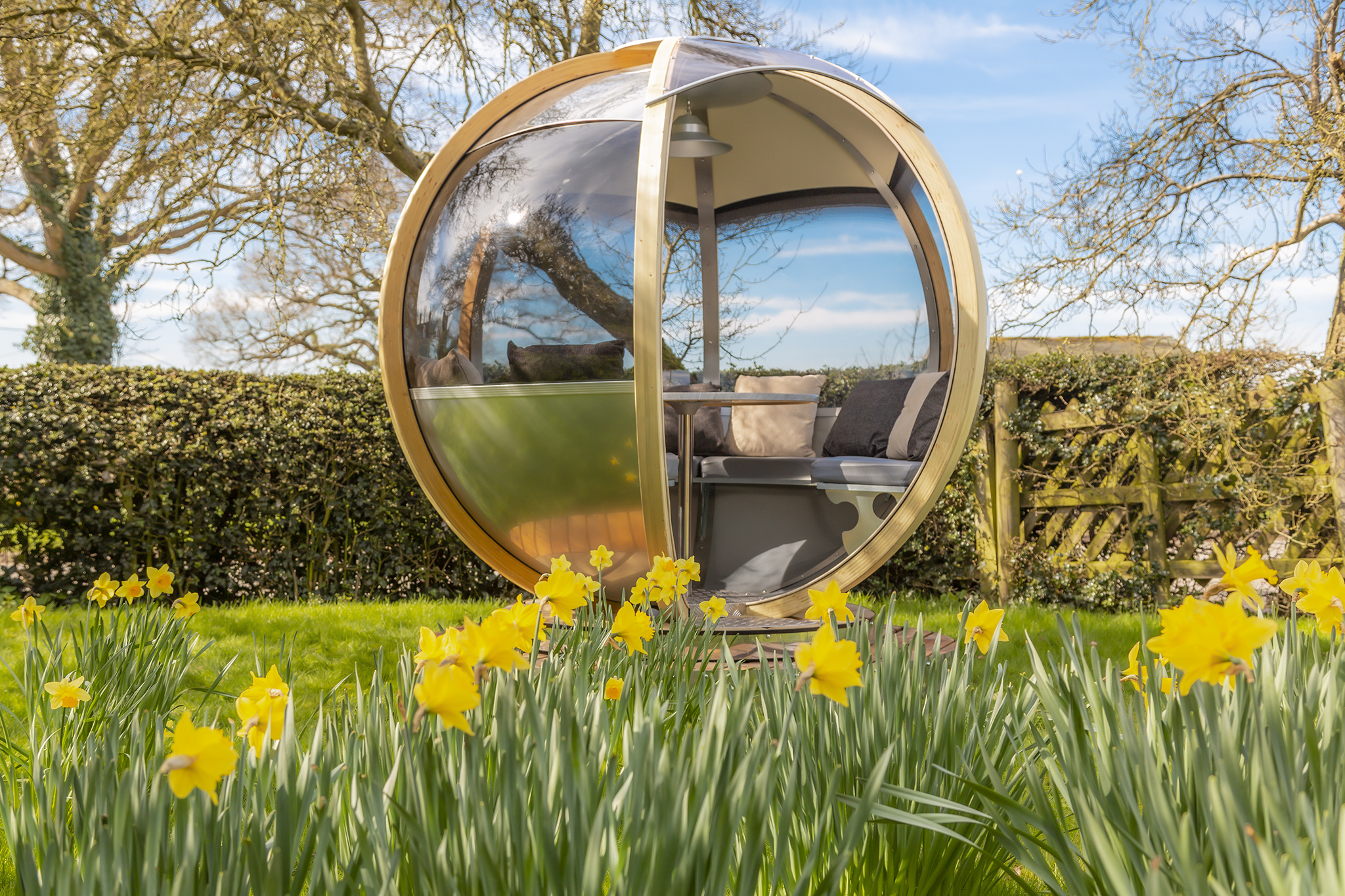 Transform Outdoor Entertaining with The Rotating Garden Pod